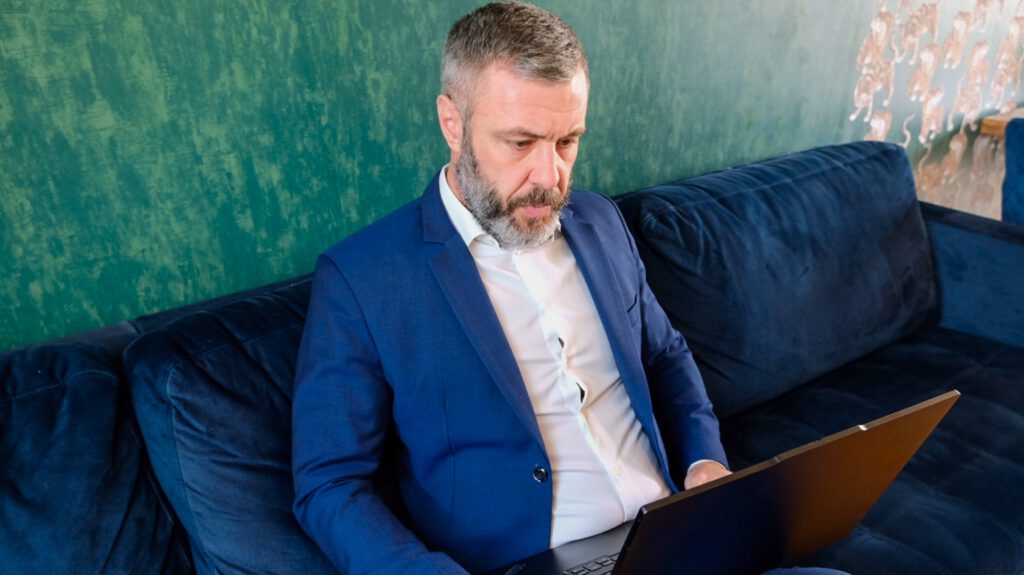 Emjul – Fintech | Real Estate | Blockchain | KI